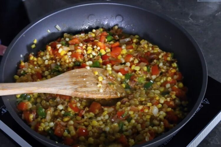 Classic Maque Choux Recipe | Authentic Southern Flavor For Foodies ...